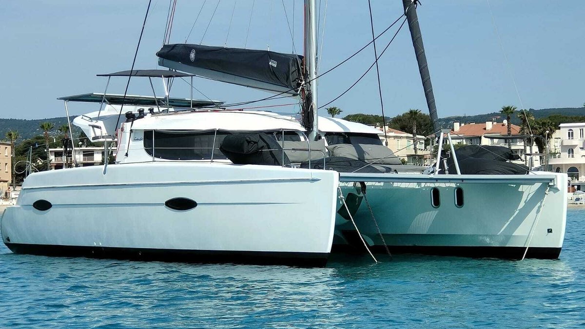 Catamaran holidays on the French Riviera from Marseille