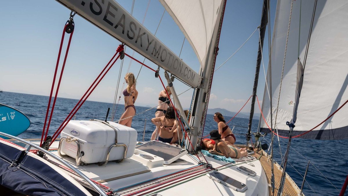 Day trip to the Golden Islands from Le Lavandou