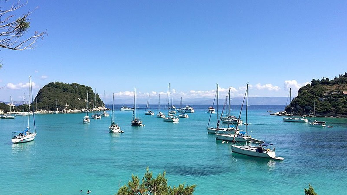 Sailing cruise in Corfu